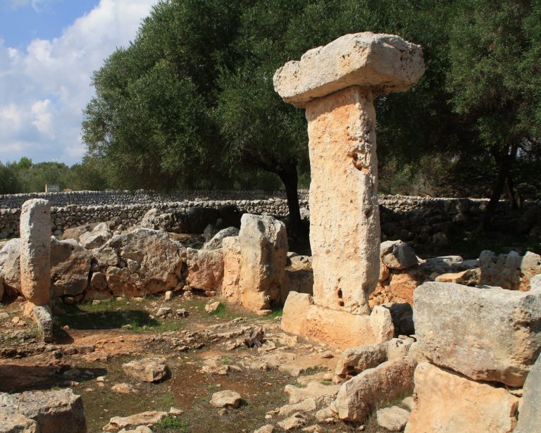 Talayots de Menorca: Arte, Cultura e Historia - Isla de Menorca
