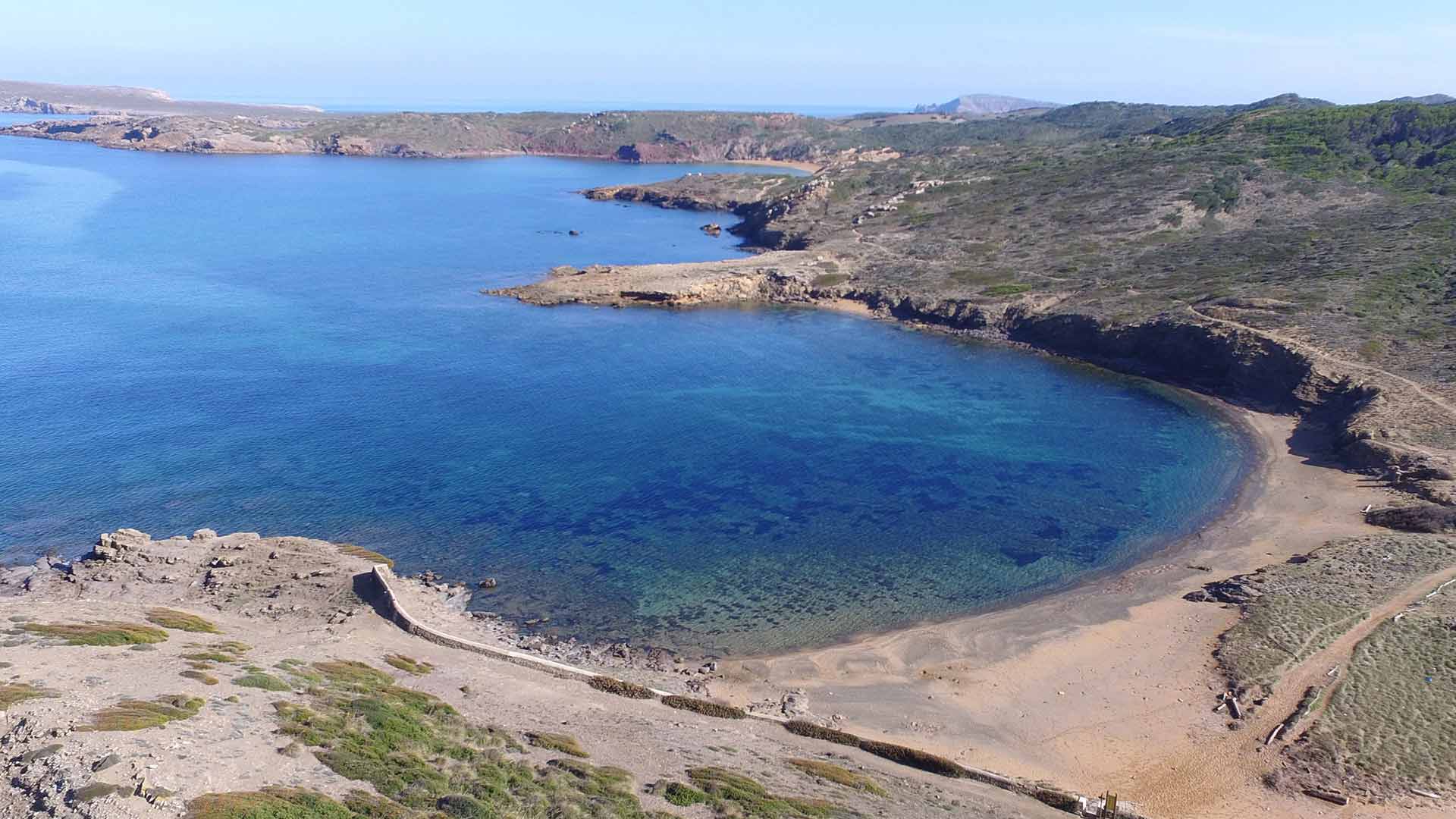 Cosa Fare a Minorca in 7 Giorni: L’Itinerario Perfetto