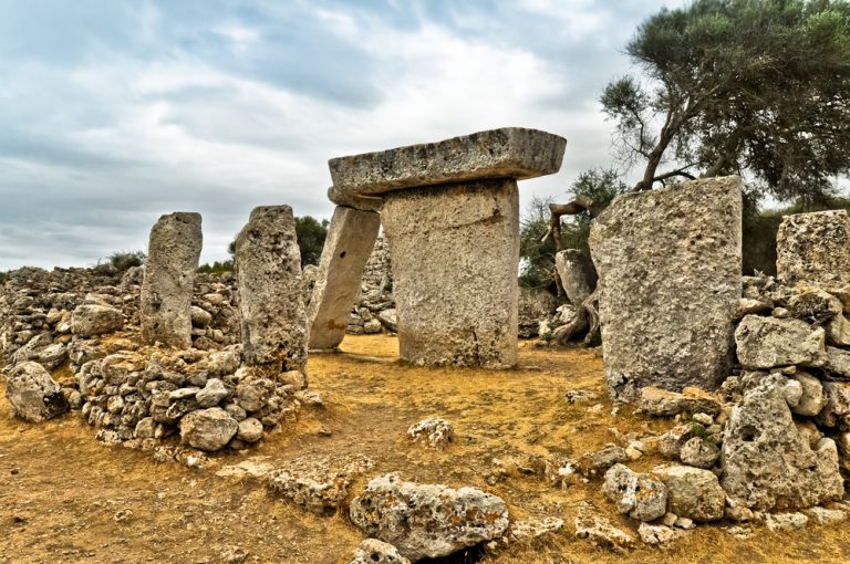 Talayots de Menorca: Arte, Cultura e Historia - Isla de Menorca